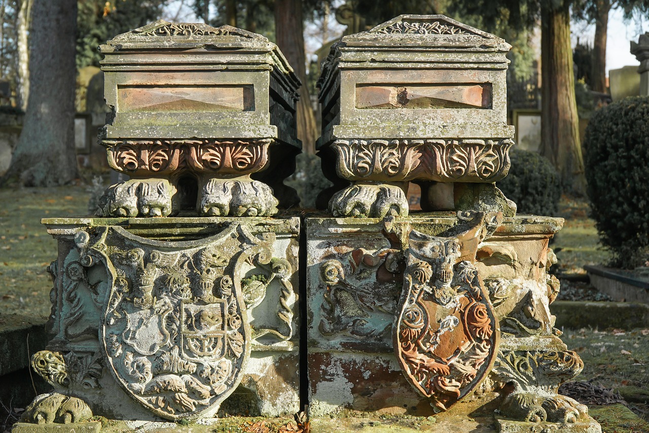 The sad beauty of a double funeral – Susan Elizabeth Ceremonies